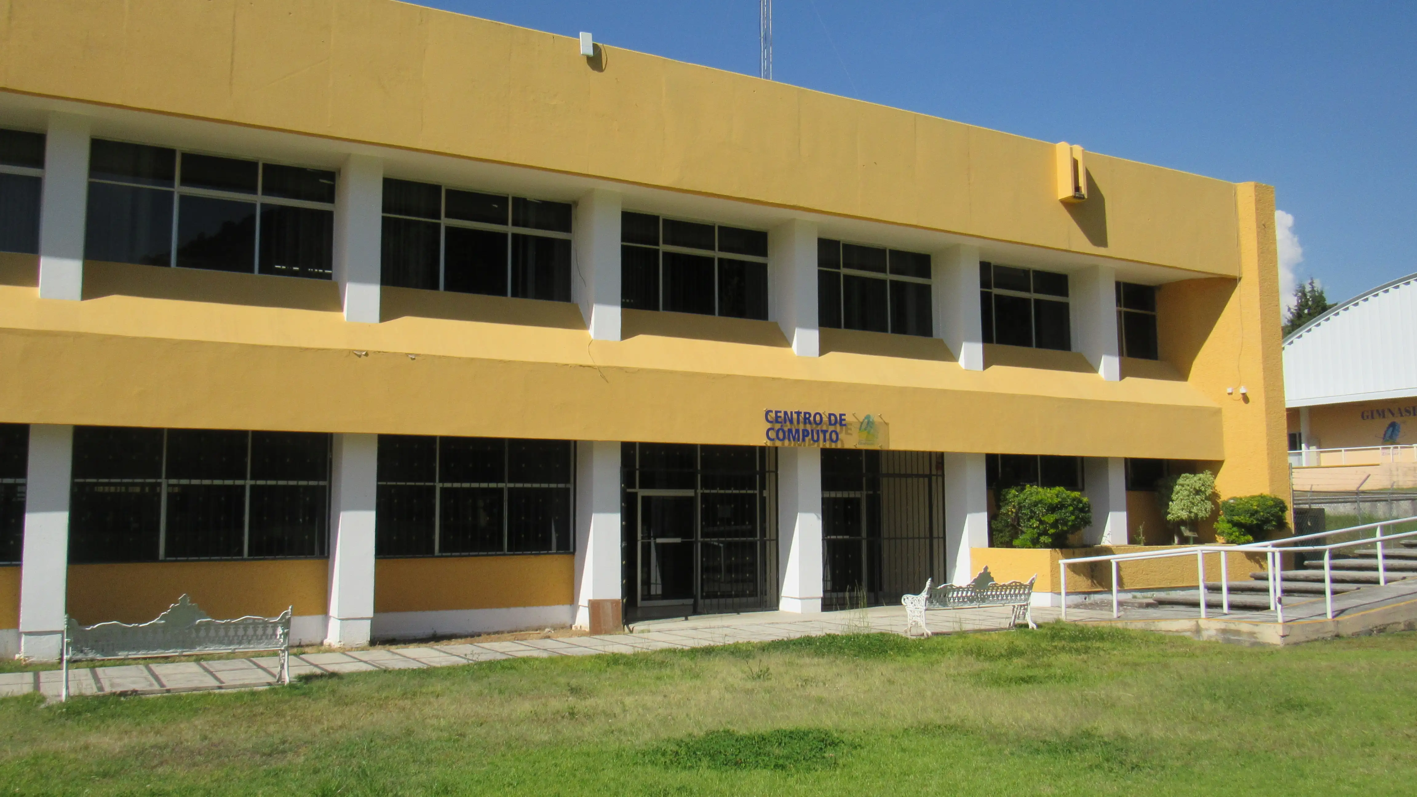 EDIFICIO E